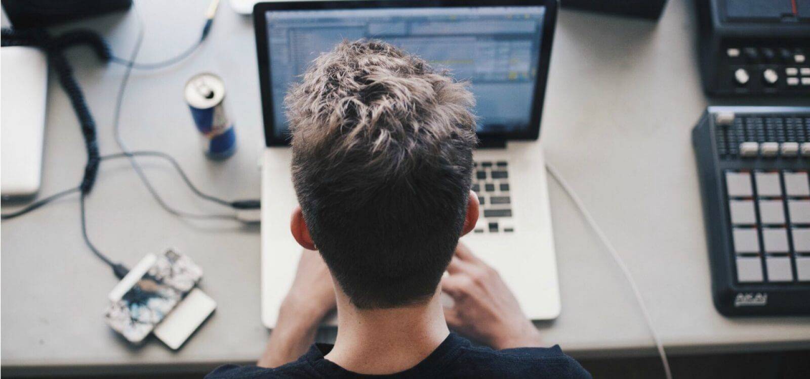 Strategies to find cool software engineer jobs in 2022 - OpenSistemas